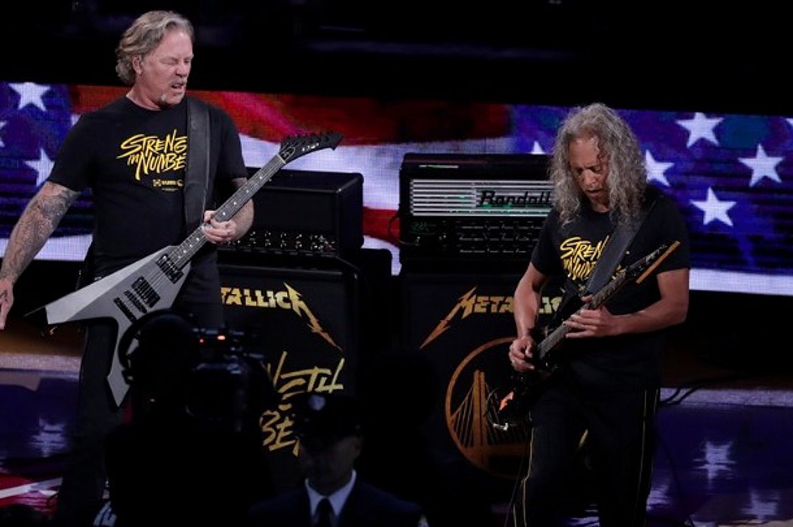 Οι Metallica αγοράζουν τα δικαιώματα τραγουδιών άλλων δημιουργών - Real.gr