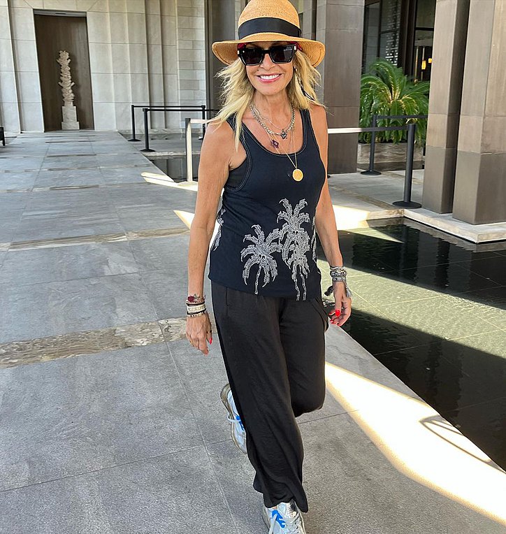 Άννα Βίσση: Οι μουσικές ευχές του Νίκου Καρβέλα για τα γενέθλιά της – Η ...