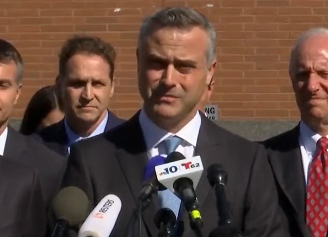 Τζον Πούλος: Ποιος είναι ο Έλληνας ομογενής που «εξευτέλισε» το Fox ...