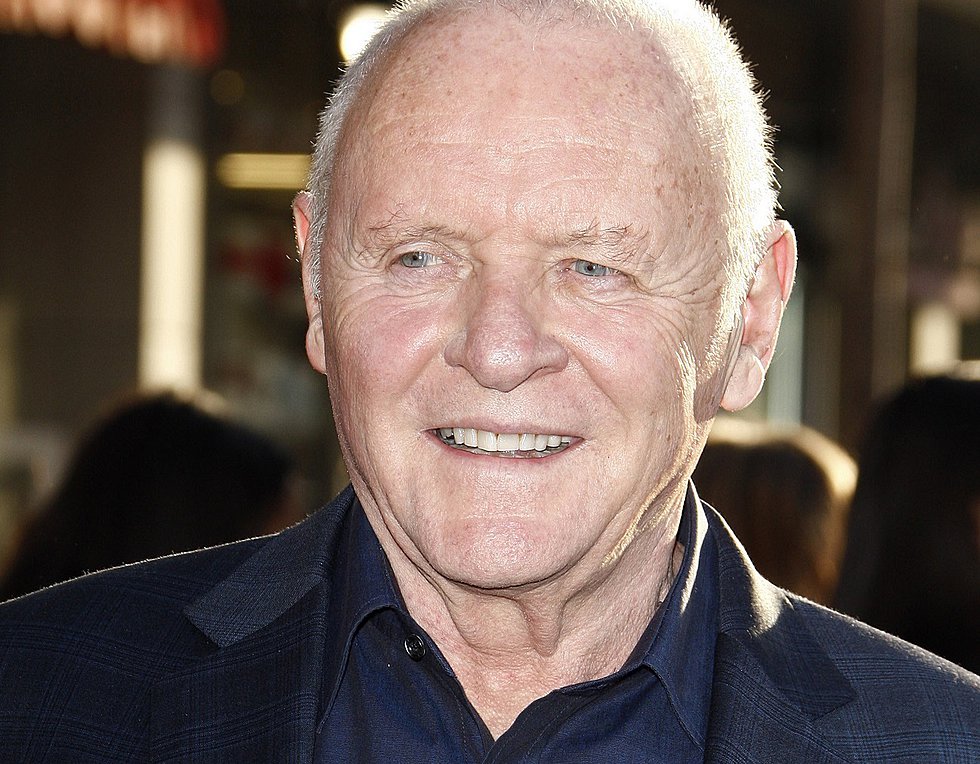 Anthony Hopkins: Χορεύει ρούμπα και ξεσηκώνει το Instagram με το κέφι του