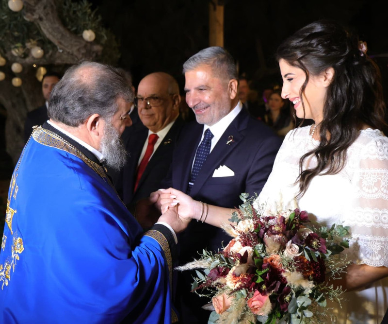 Παντρεύτηκαν ο Γιώργος Πατούλης και η Νάνσυ Κοιλού: Οι πρώτες ...